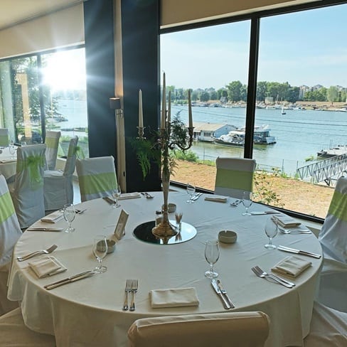 Restoran Easy (Ada Ciganlija) - Doček Nove godine | Beograd Noću